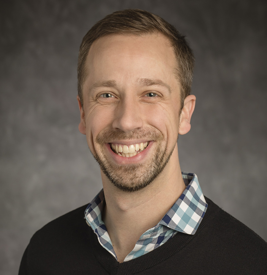 Jeff Ginger | School of Information Sciences