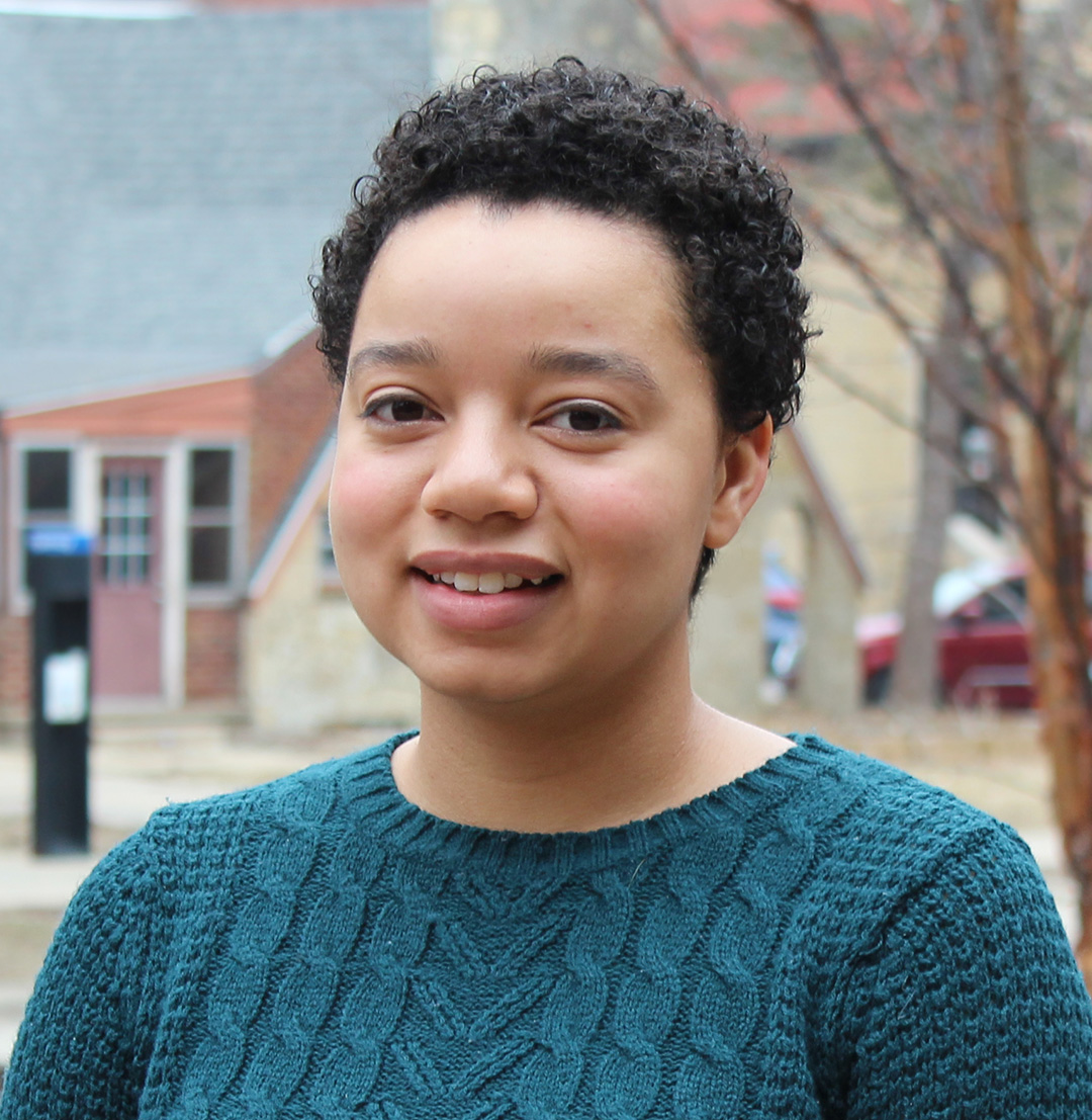 Hoh serves as panelist at the Frankfurter Buchmesse | School of ...